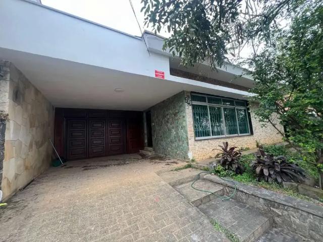Casa / Sobrado para Venda em São Paulo/SP Bosque da Saúde 3 Quartos