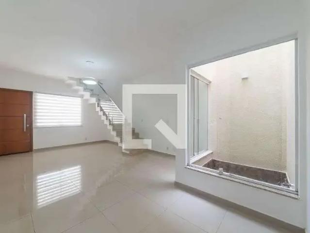 Casa / Sobrado para Venda em São Paulo/SP Bosque da Saúde 3 Quartos