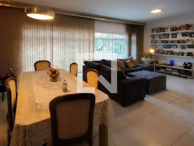Casa / Sobrado para Venda em São Paulo/SP Bosque da Saúde 3 Quartos