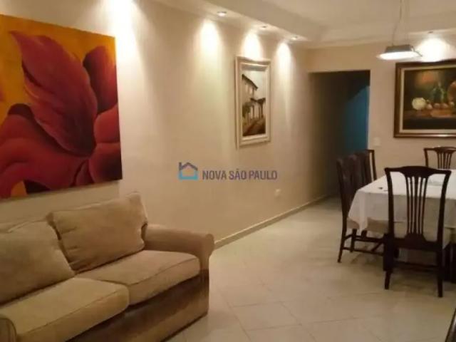 Casa / Sobrado para Venda em São Paulo/SP Bosque da Saúde 3 Quartos