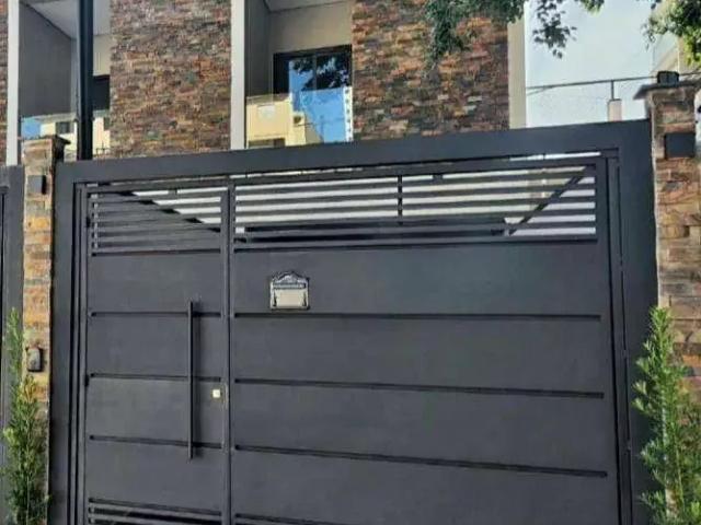 Casa / Sobrado para Venda em São Paulo/SP Bosque da Saúde 3 Quartos