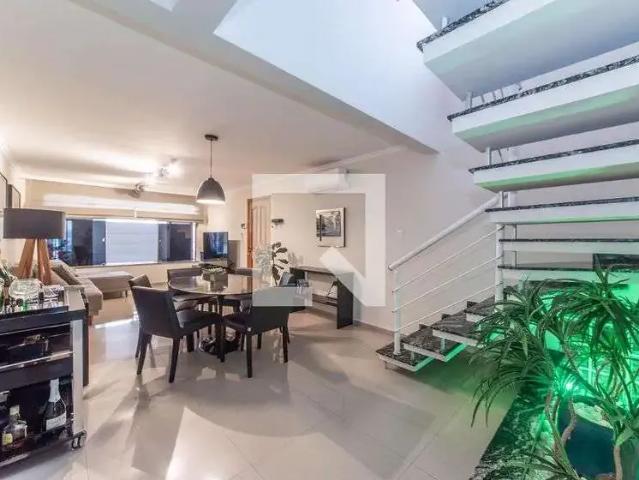 Casa / Sobrado para Venda em São Paulo/SP Bosque da Saúde 3 Quartos