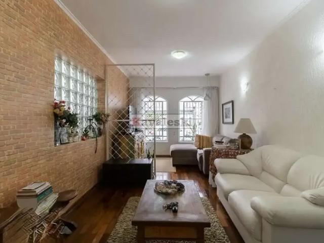 Casa / Sobrado para Venda em São Paulo/SP Bosque da Saúde 3 Quartos