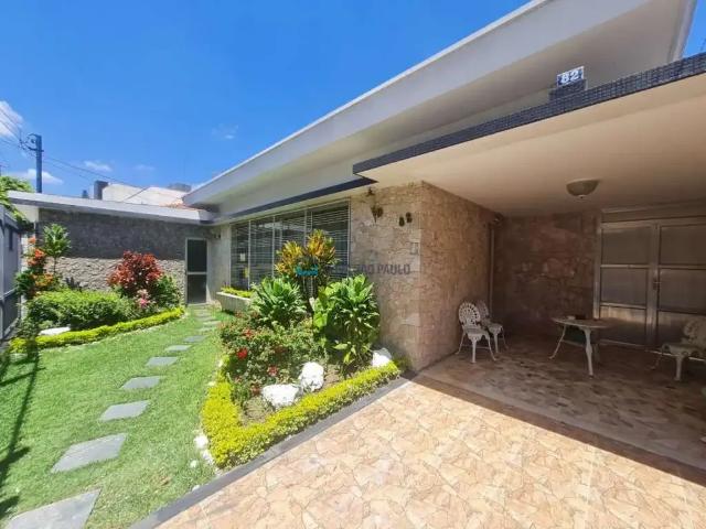 Casa / Sobrado para Venda em São Paulo/SP Bosque da Saúde 3 Quartos