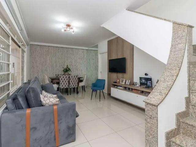Casa / Sobrado para Venda em São Paulo/SP Bosque da Saúde 2 Quartos