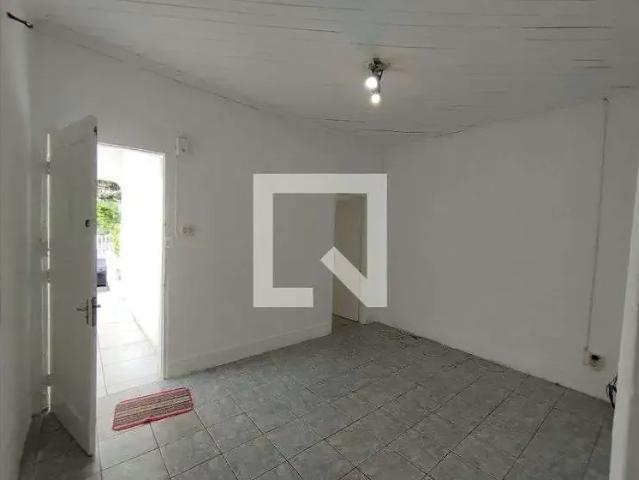 Casa / Sobrado para Venda em São Paulo/SP Bosque da Saúde 2 Quartos