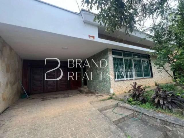 Casa / Sobrado para Venda em São Paulo/SP Bosque da Saúde 7 Quartos