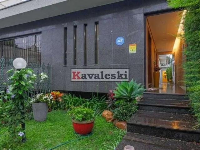 Casa / Sobrado para Venda em São Paulo/SP Bosque da Saúde 4 Quartos
