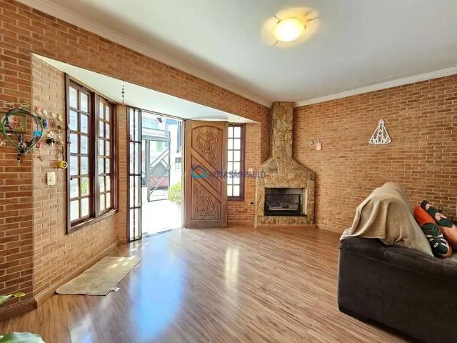 Casa / Sobrado para Venda em São Paulo/SP Bosque da Saúde 4 Quartos