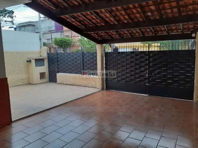 Casa / Sobrado para Venda em São Paulo/SP Bosque da Saúde 4 Quartos