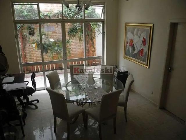 Casa / Sobrado para Venda em São Paulo/SP Bosque da Saúde 4 Quartos