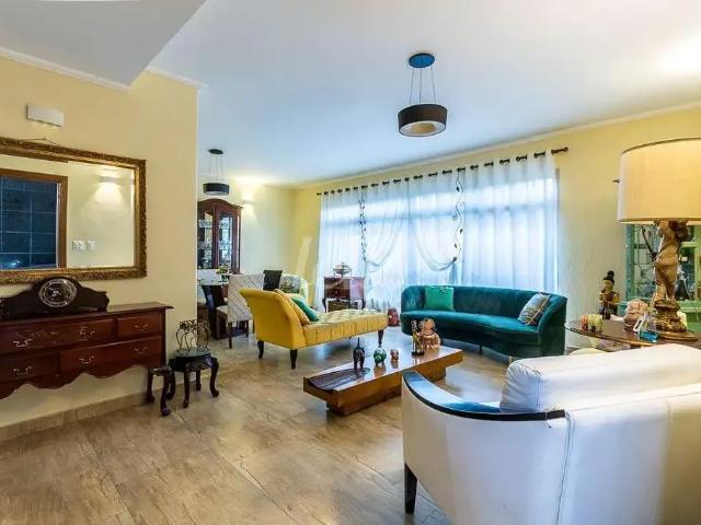 Casa / Sobrado para Venda em São Paulo/SP Bosque da Saúde 6 Quartos
