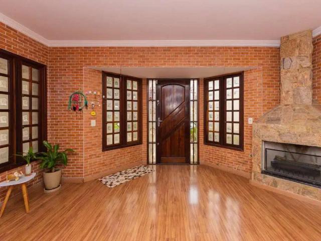 Casa / Sobrado para Venda em São Paulo/SP Bosque da Saúde 6 Quartos