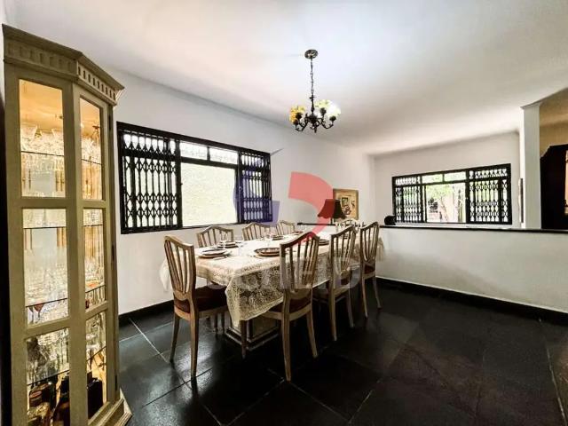 Casa / Sobrado para Venda em São Paulo/SP Brooklin 4 Quartos
