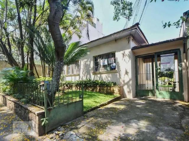 Casa / Sobrado para Venda em São Paulo/SP Brooklin 4 Quartos