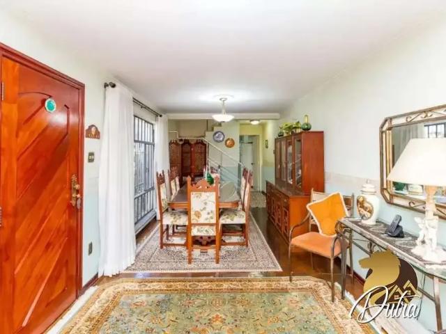 Casa / Sobrado para Venda em São Paulo/SP Brooklin 4 Quartos