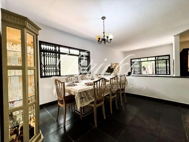 Casa / Sobrado para Venda em São Paulo/SP Brooklin 4 Quartos