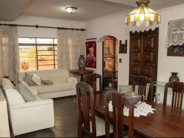Casa / Sobrado para Venda em São Paulo/SP Brooklin 4 Quartos