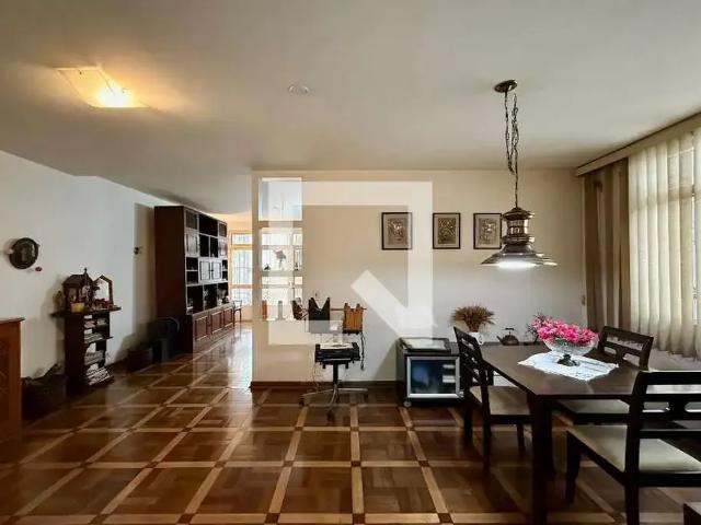 Casa / Sobrado para Venda em São Paulo/SP Brooklin 4 Quartos