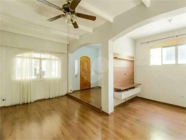 Casa / Sobrado para Venda em São Paulo/SP Brooklin 4 Quartos