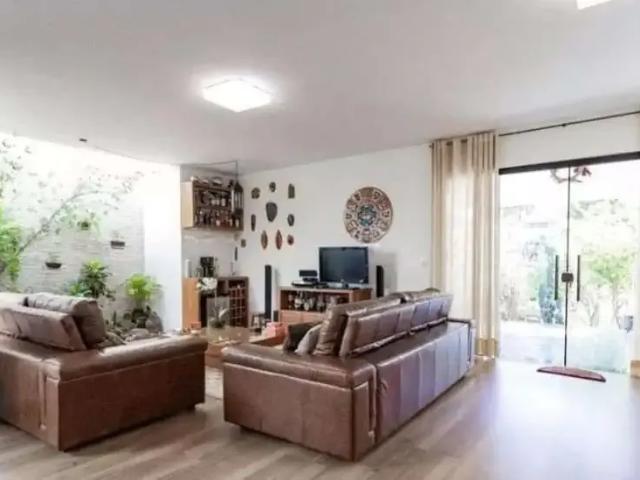 Casa / Sobrado para Venda em São Paulo/SP Brooklin 4 Quartos