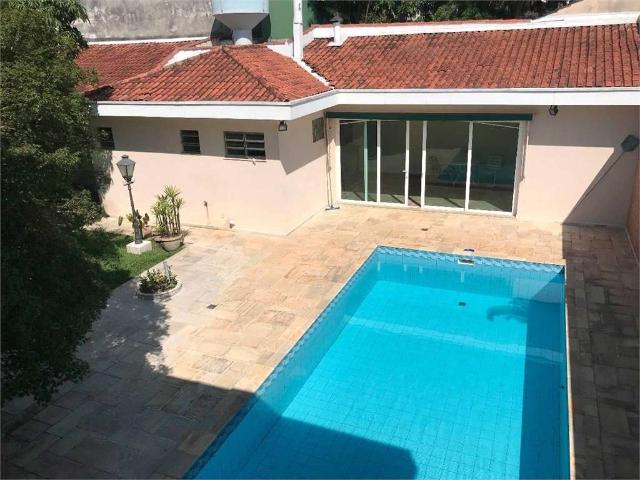 Casa / Sobrado para Venda em São Paulo/SP Brooklin 4 Quartos