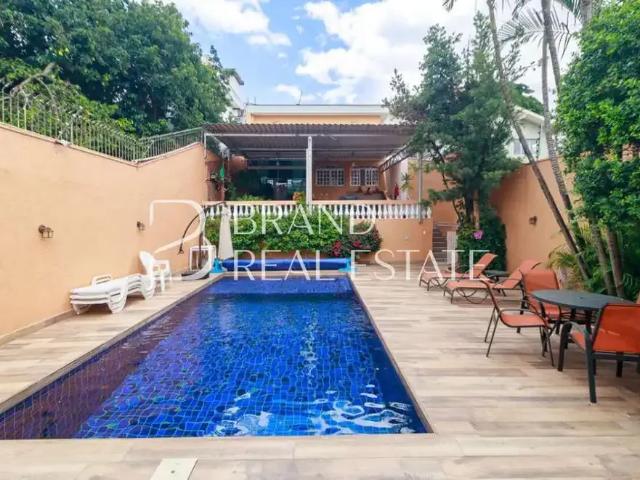 Casa / Sobrado para Venda em São Paulo/SP Brooklin 4 Quartos