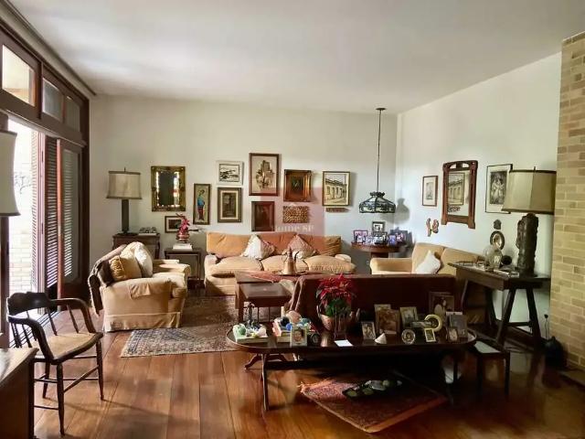 Casa / Sobrado para Venda em São Paulo/SP Brooklin 4 Quartos