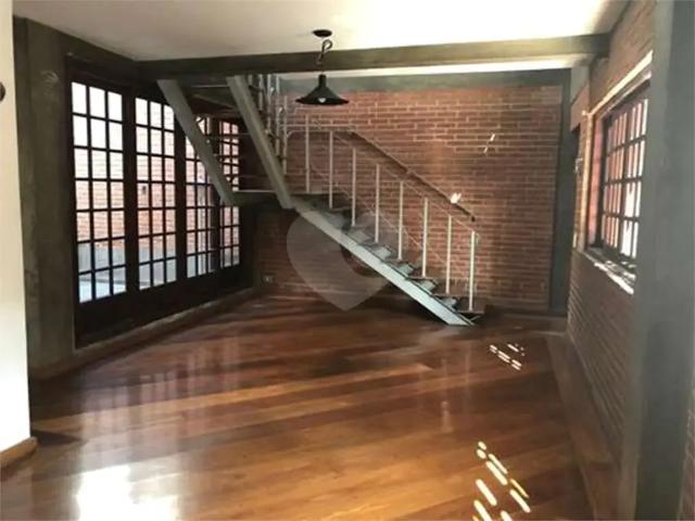 Casa / Sobrado para Venda em São Paulo/SP Brooklin 4 Quartos