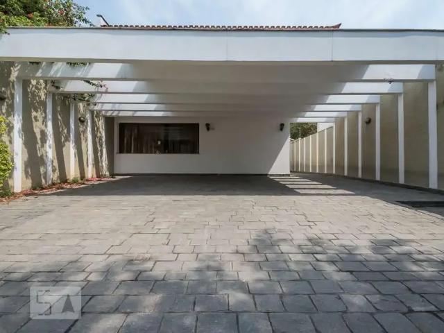 Casa / Sobrado para Venda em São Paulo/SP Brooklin 4 Quartos