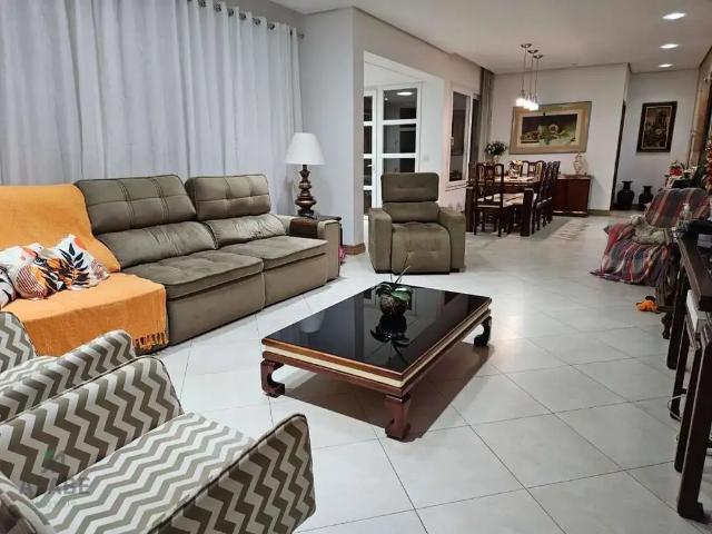 Casa / Sobrado para Venda em São Paulo/SP Brooklin 4 Quartos