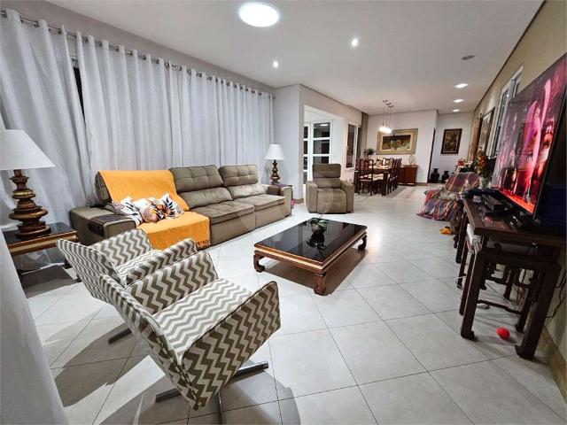 Casa / Sobrado para Venda em São Paulo/SP Brooklin 4 Quartos