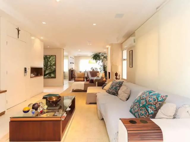 Casa / Sobrado para Venda em São Paulo/SP Brooklin 4 Quartos