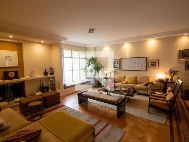 Casa / Sobrado para Venda em São Paulo/SP Brooklin 4 Quartos