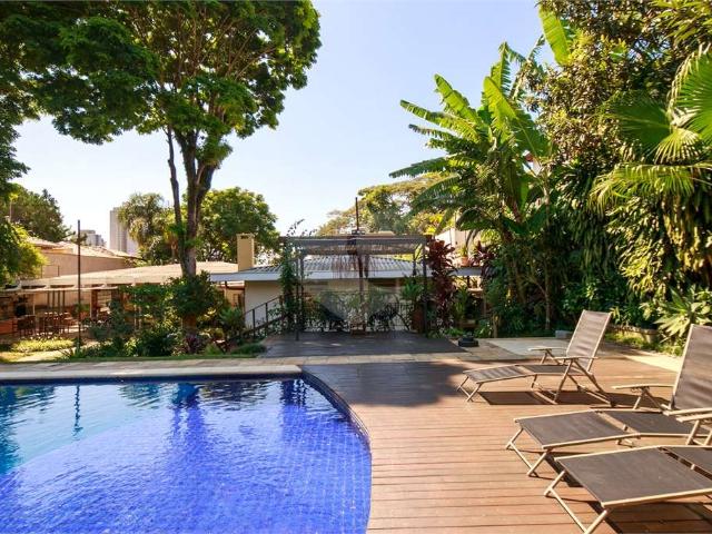 Casa / Sobrado para Venda em São Paulo/SP Brooklin 4 Quartos