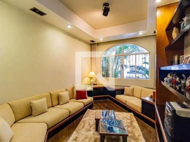 Casa / Sobrado para Venda em São Paulo/SP Brooklin 4 Quartos