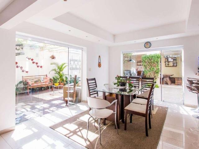 Casa / Sobrado para Venda em São Paulo/SP Brooklin 5 Quartos