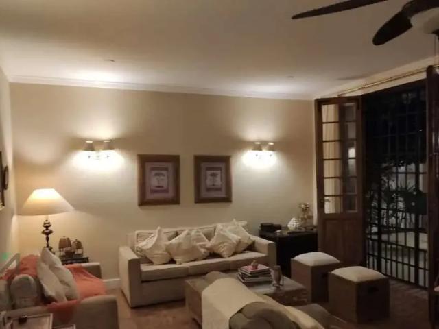 Casa / Sobrado para Venda em São Paulo/SP Brooklin 5 Quartos