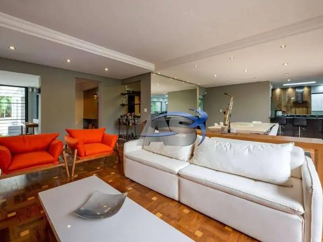 Casa / Sobrado para Venda em São Paulo/SP Brooklin 5 Quartos