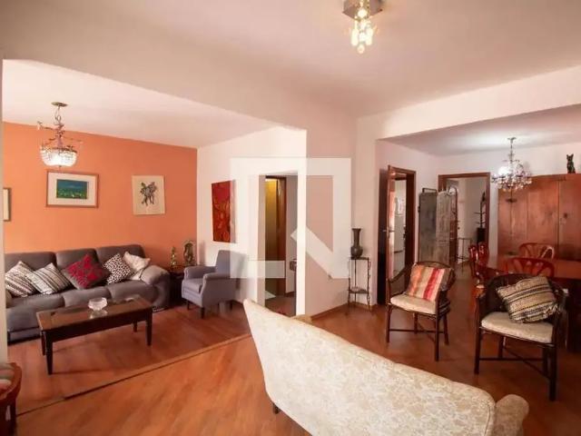Casa / Sobrado para Venda em São Paulo/SP Brooklin 5 Quartos