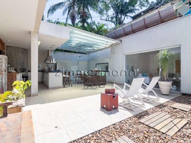 Casa / Sobrado para Venda em São Paulo/SP Brooklin 5 Quartos