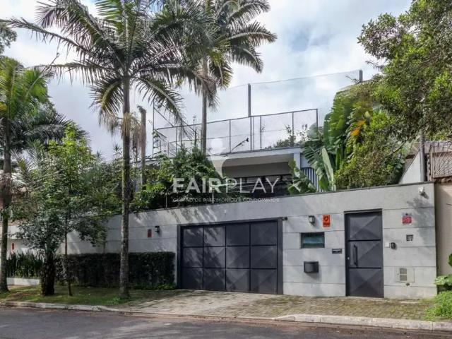 Casa / Sobrado para Venda em São Paulo/SP Brooklin 5 Quartos