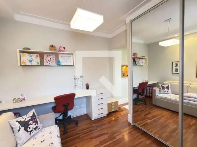Casa / Sobrado para Venda em São Paulo/SP Brooklin 5 Quartos
