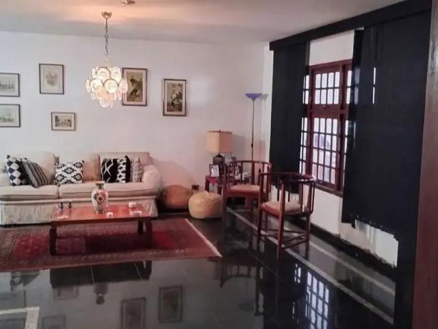 Casa / Sobrado para Venda em São Paulo/SP Brooklin 5 Quartos