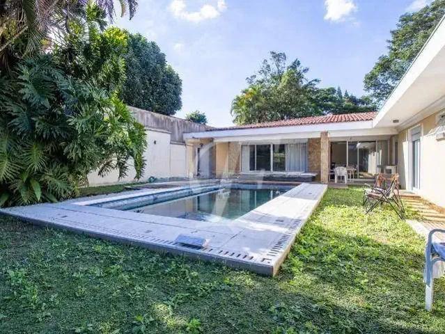 Casa / Sobrado para Venda em São Paulo/SP Brooklin 6 Quartos