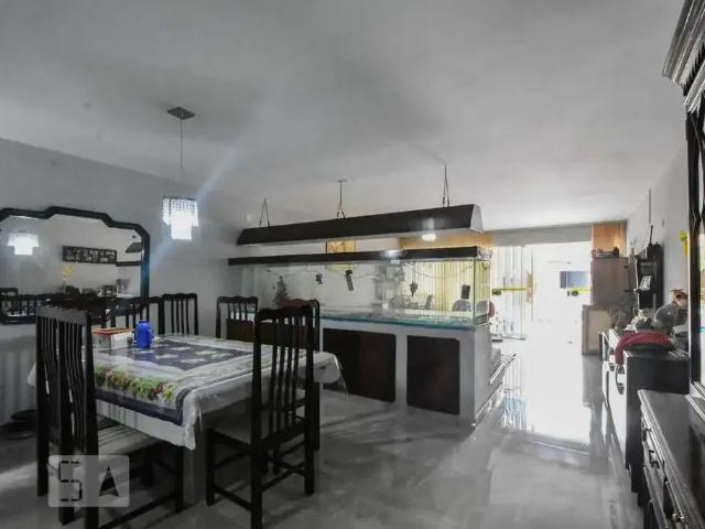 Casa / Sobrado para Venda em São Paulo/SP Brooklin 8 Quartos