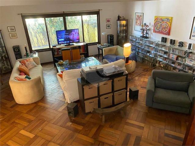 Casa / Sobrado para Venda em São Paulo/SP Brooklin 2 Quartos