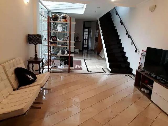 Casa / Sobrado para Venda em São Paulo/SP Brooklin 2 Quartos
