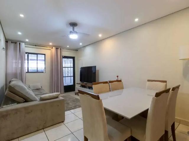 Casa / Sobrado para Venda em São Paulo/SP Brooklin 2 Quartos