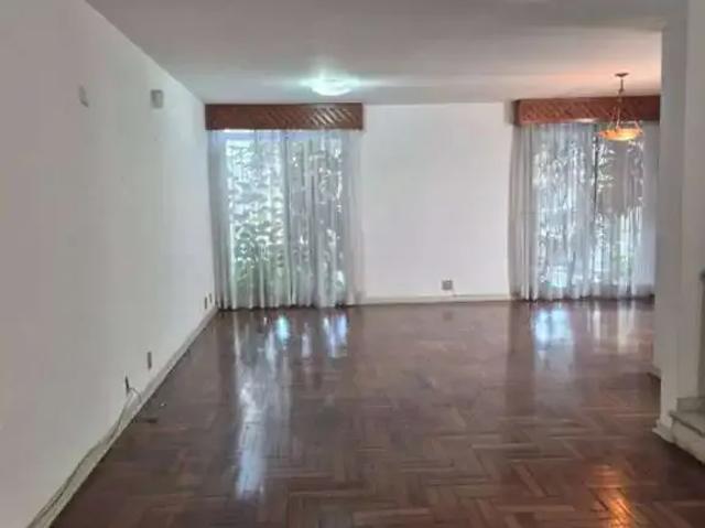 Casa / Sobrado para Venda em São Paulo/SP Brooklin 3 Quartos